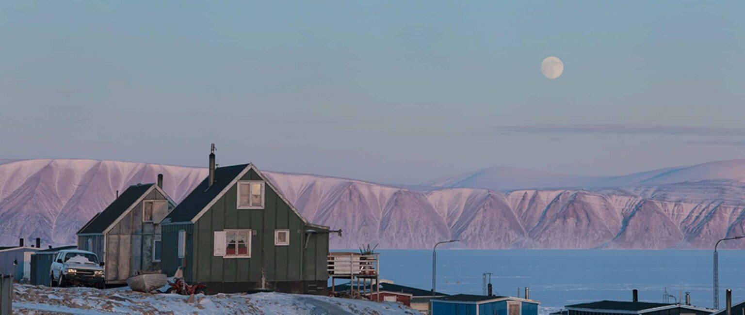 Boat trip to the Pituffik Glacier | Guide to Greenland