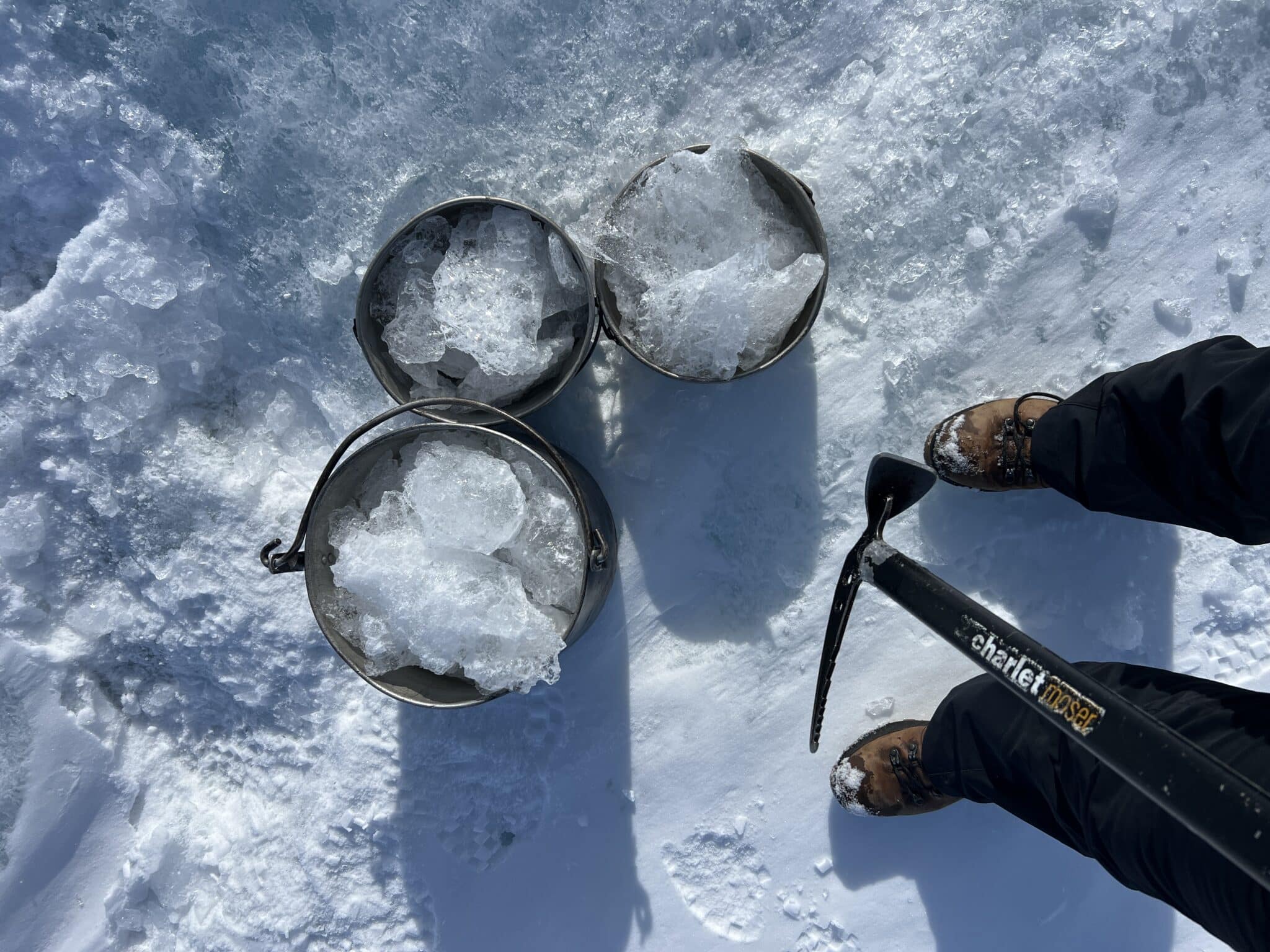 Camping on the Greenlandic Ice Sheet in May | Guide to Greenland